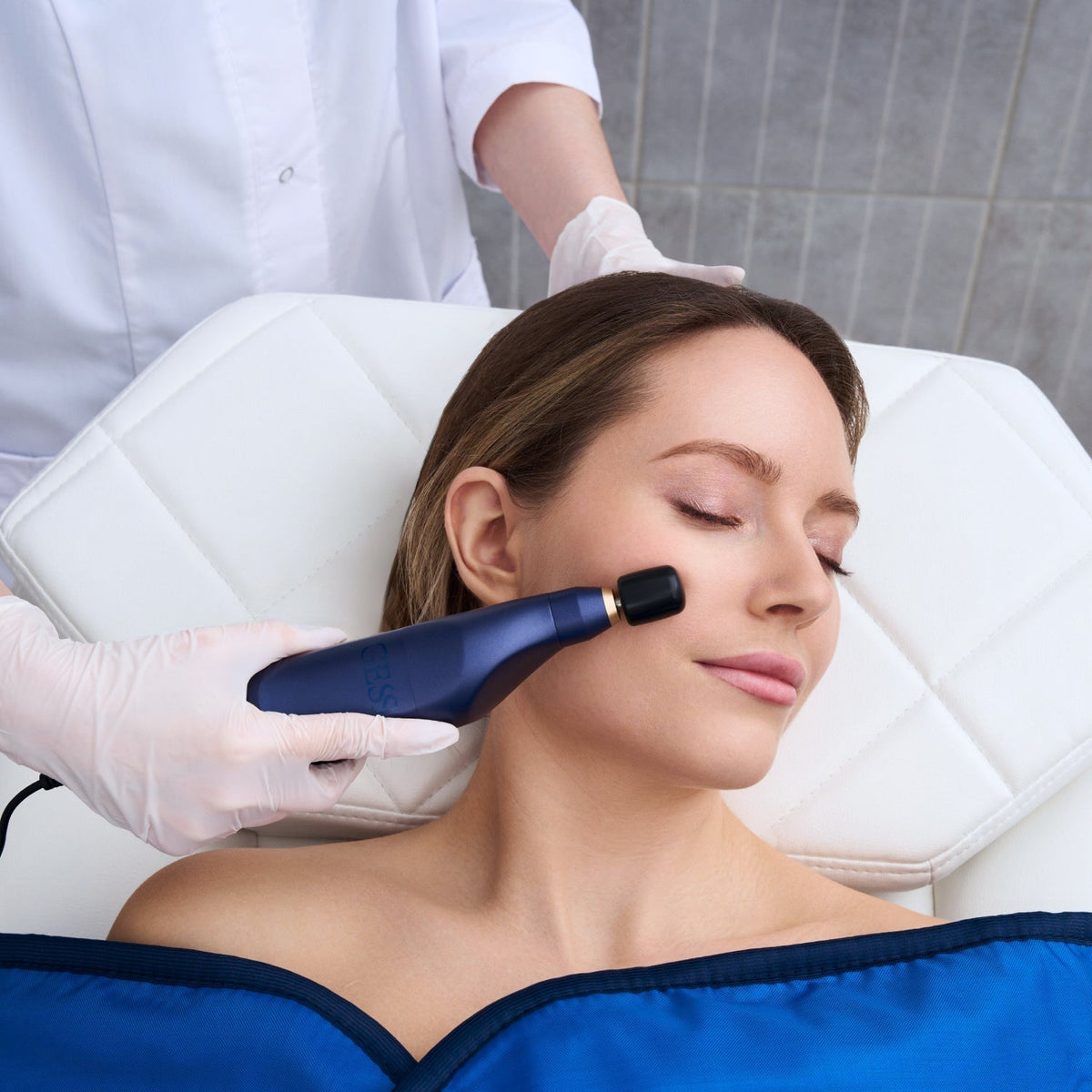 Using BMS for Neck and Chest: Professional Protocol and Guide – Gessmarket